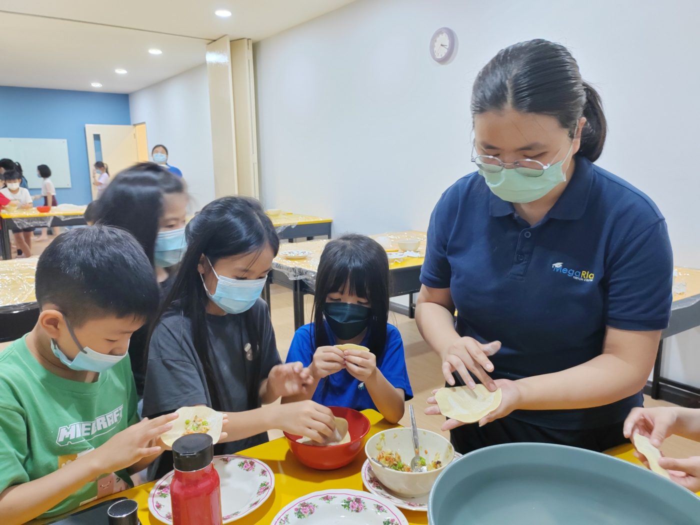 Holiday Program – The Praxis House